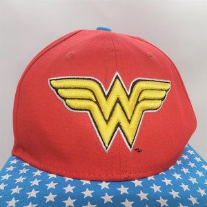 DC Comics | Accessories | Nwt Wonder Woman Snapback Baseball Hat ...